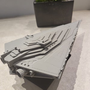 Resurgent Star Destroyer Ship With Stand 1/9000 Scale , 11" Inches Long ...