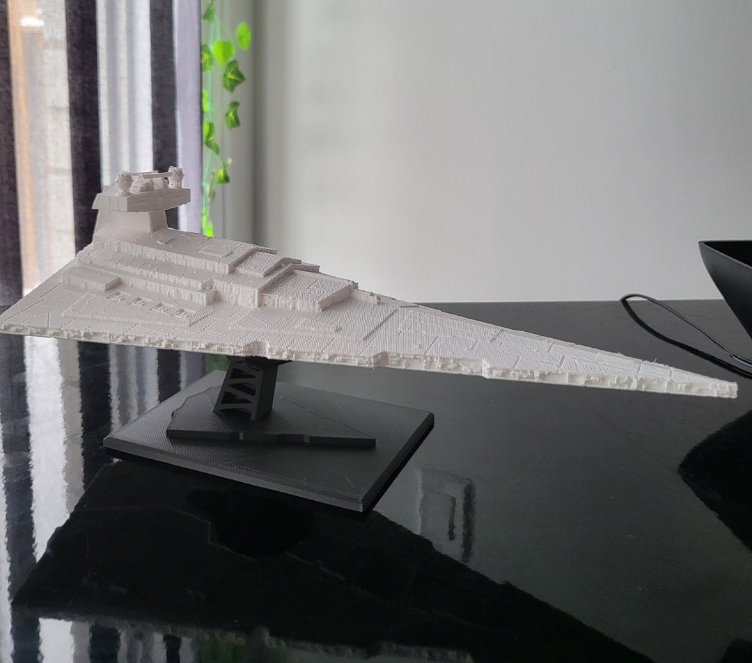 1/5000 Scale Imperial Star Destroyer Ship Kit With Stand - 11" Inches ...