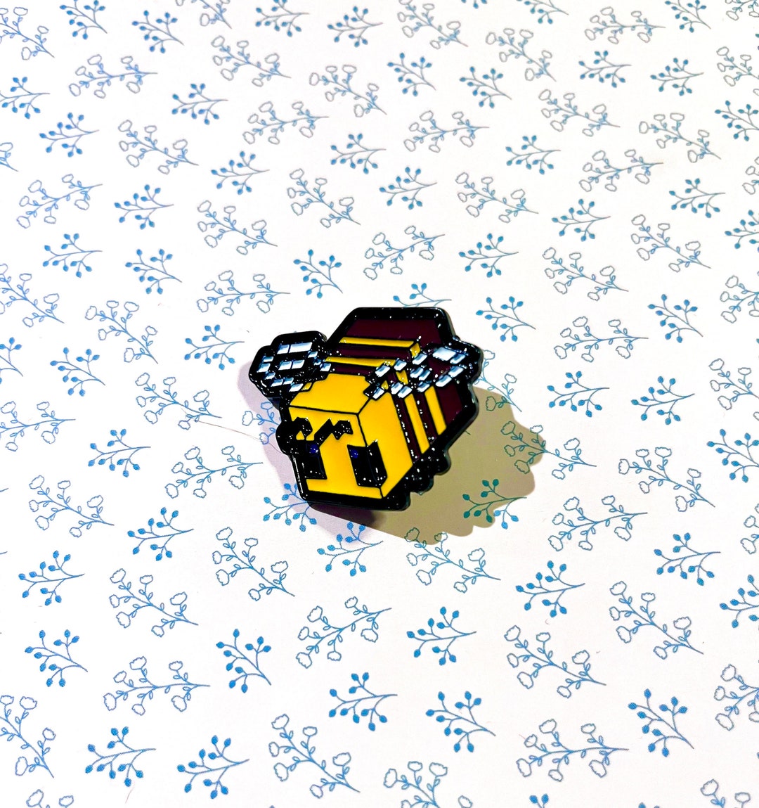 Minecraft Bee Enamel Pin - Etsy