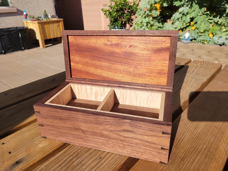 Handmade Wooden Dovetail Jewelry/keepsake Box. - Etsy