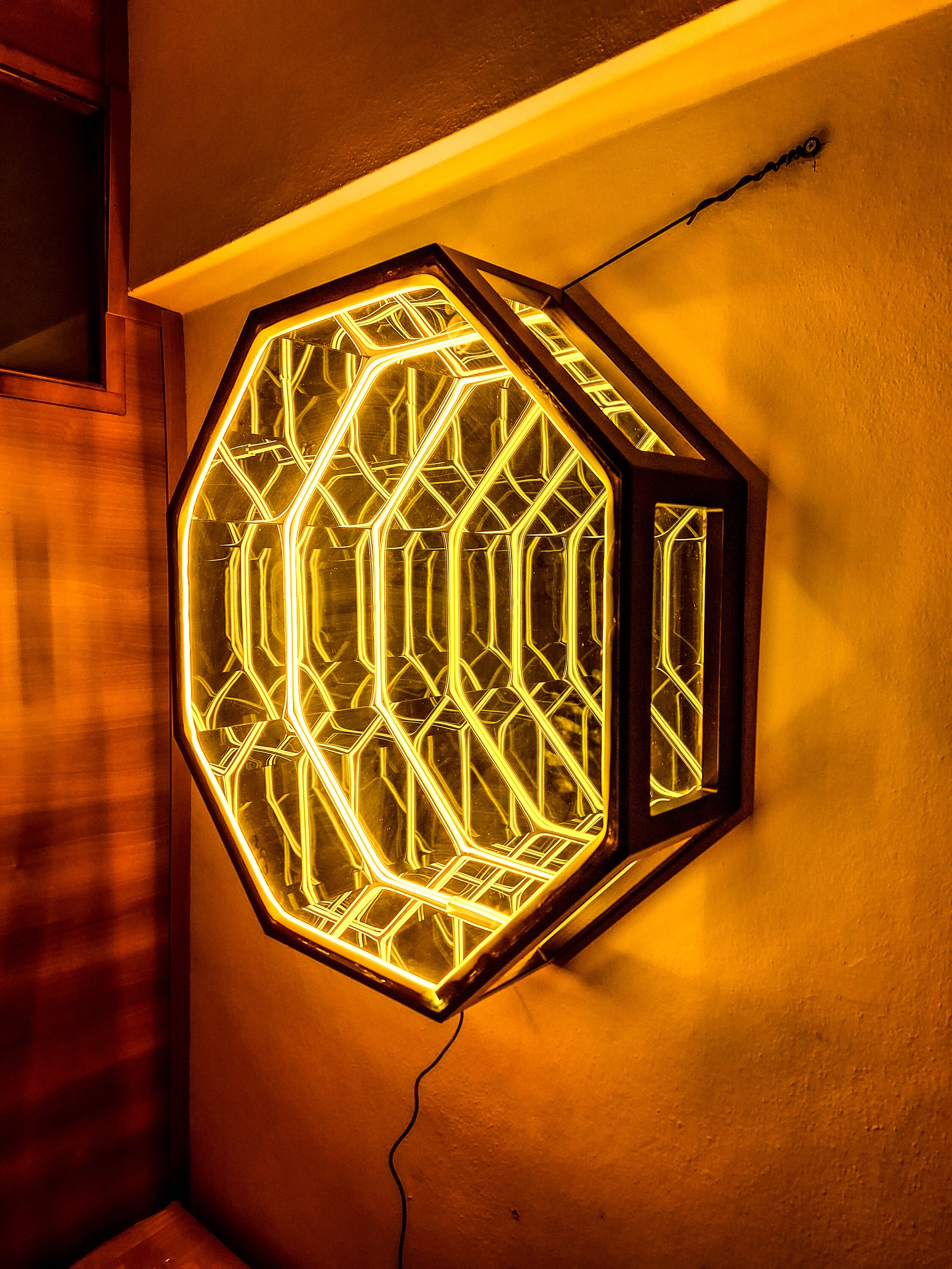 Wall Decor Infinity Mirror Glass on All Sides Modern and Elegant Design ...