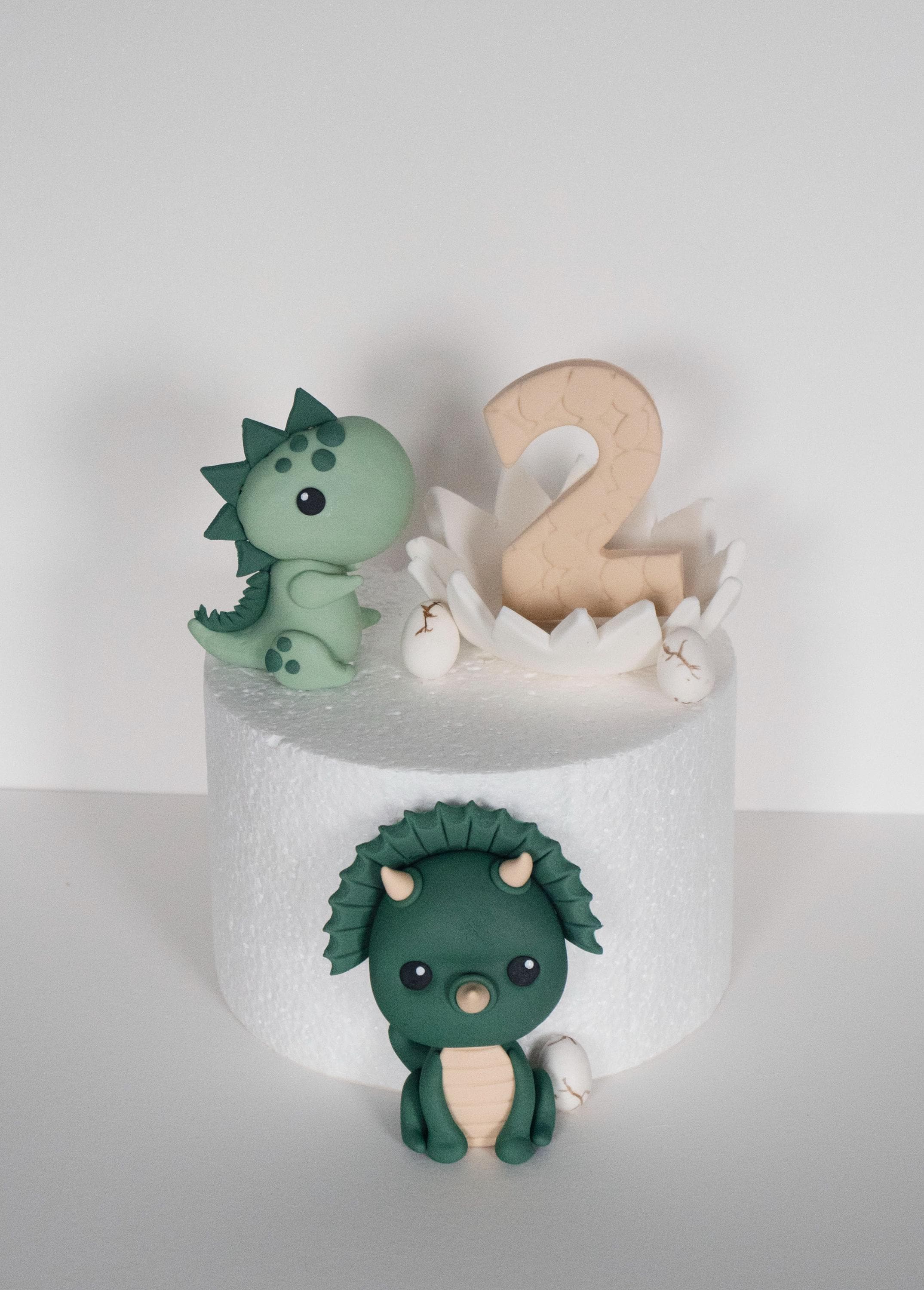 Fondant Dinosaur Cake Topper, Made of Fondant, Dinosaur Birthday Party ...