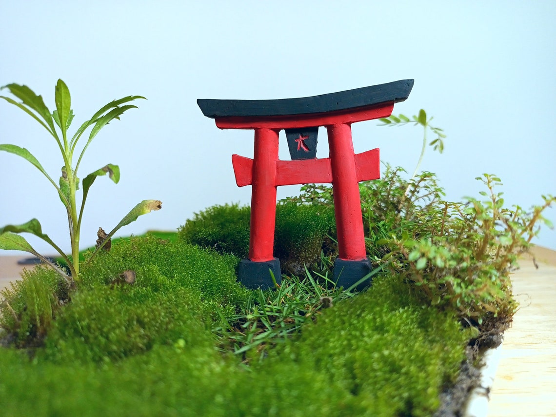 Miniature Concrete Japanese Torii Gate: Zen Garden Decor - Etsy