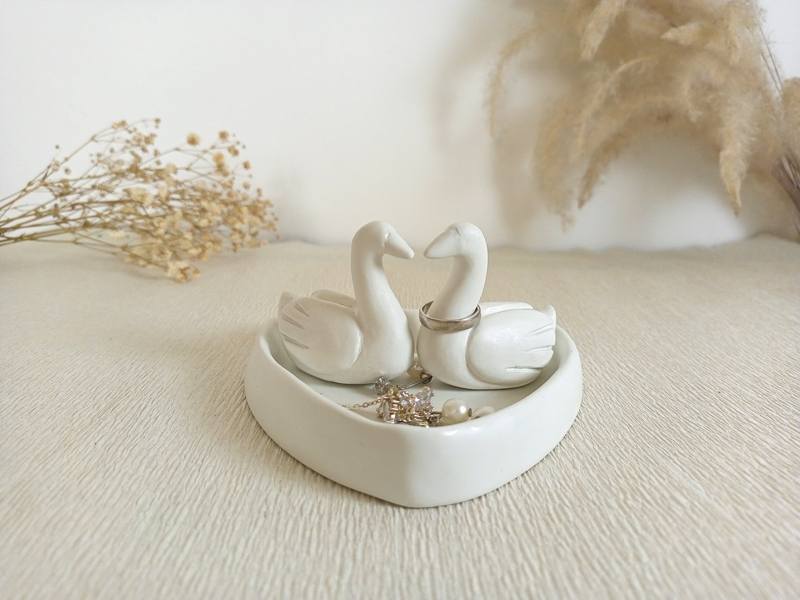 Couple Swan Ring Holder Concrete Animal Ring Holder Duck - Etsy
