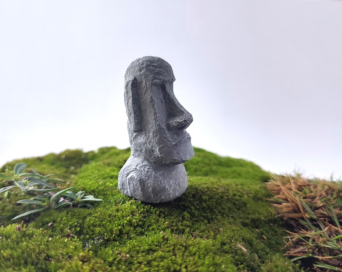 Mini Concrete Moai Statue: Easter Island Garden Decor (2 Inch) - Etsy