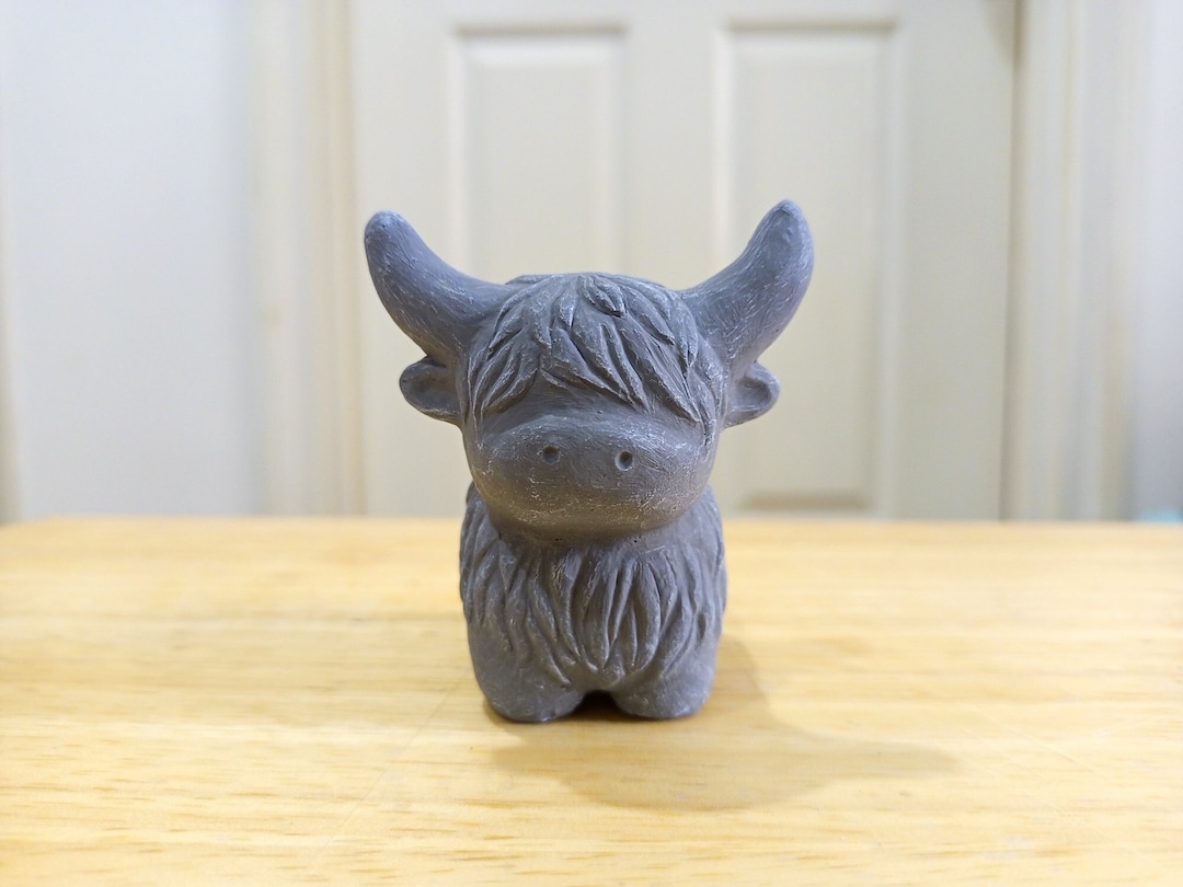 Miniature Highland Cow Statue, Concrete Highland Cow Garden Statue ...
