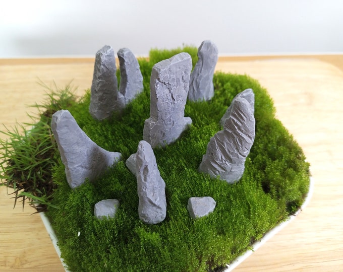 Craigh Na Dun Miniature Scale Model - Standing Stones Diorama ...