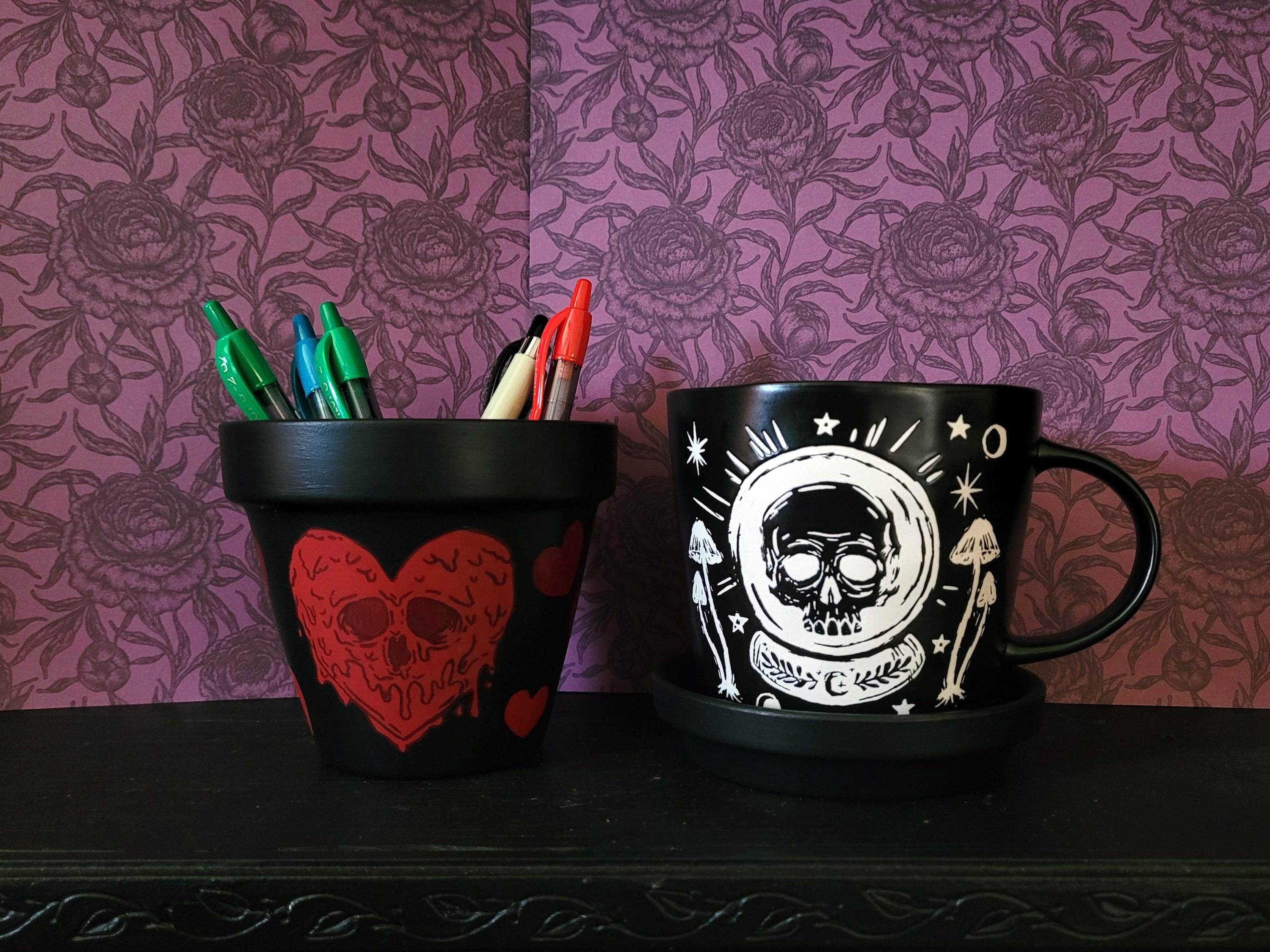 Skull Heart Ghost Planter – Hand-painted Gothic Decorative Vessel | 5in ...