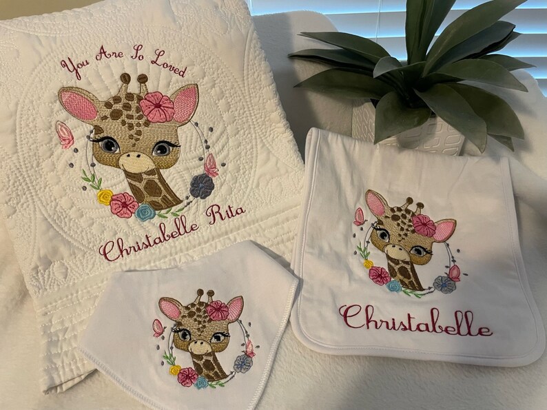 Floral Giraffe YASL Burp and Bib Set - Etsy