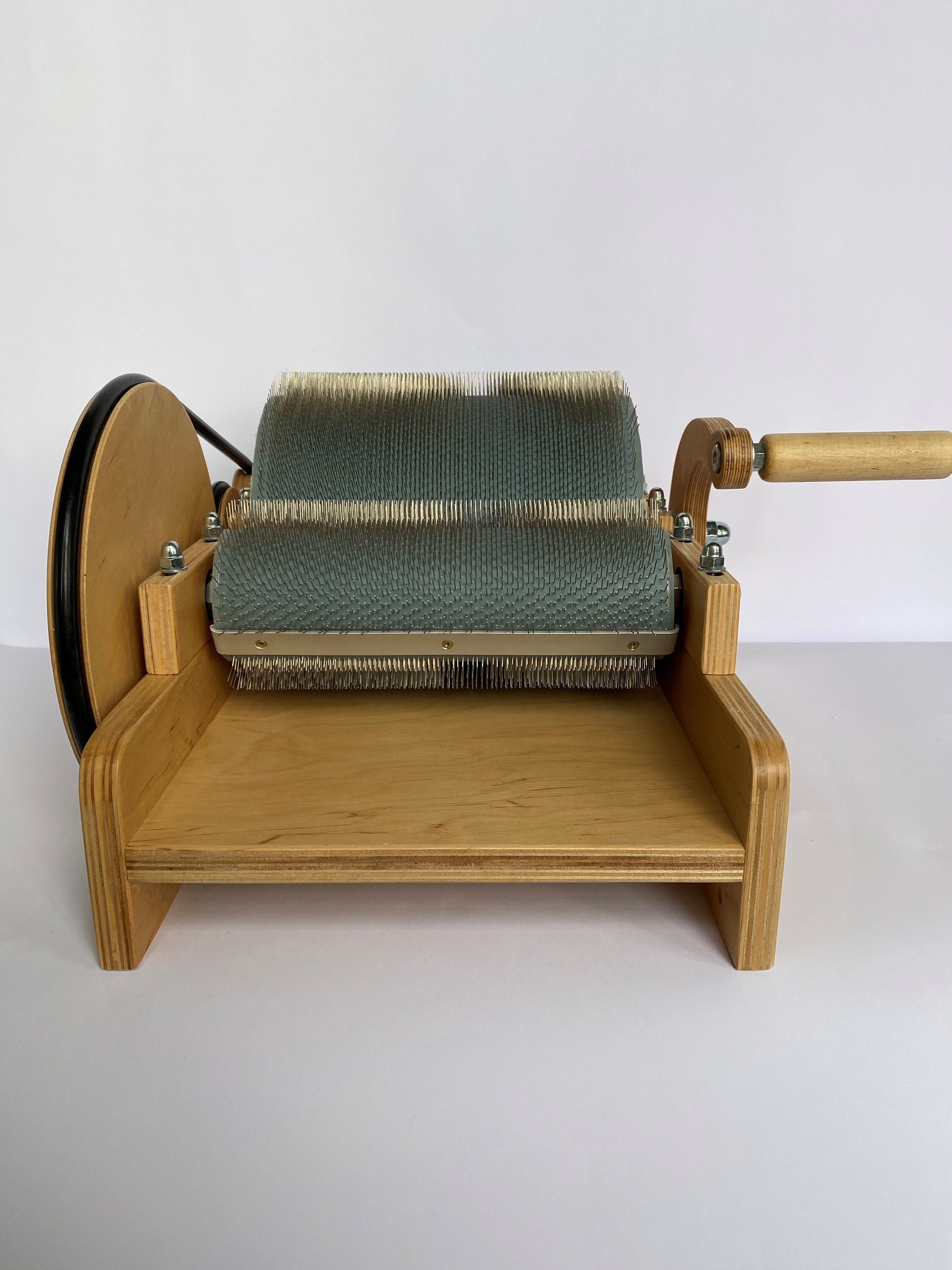 Premium Drum Carding Machine: Handcrafted Wool Comber With 72 TPI ...