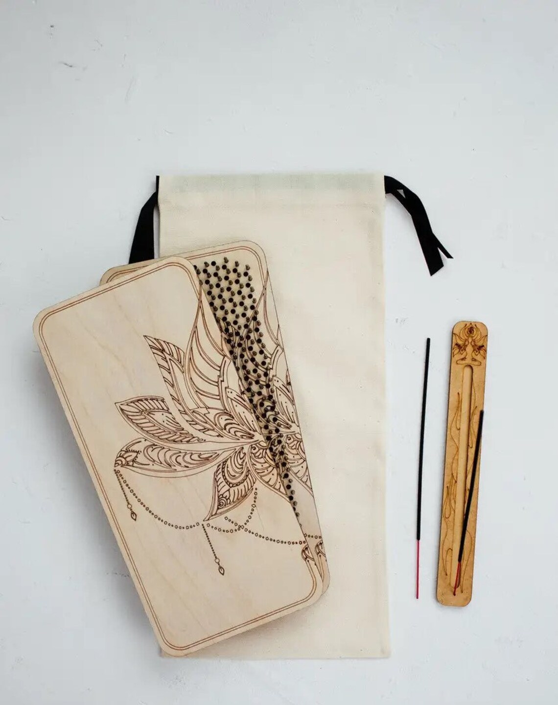 Sadhu Board for Beginners, Wooden Yoga Board for Acupressure and ...