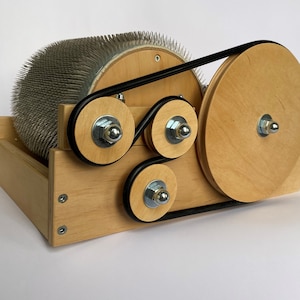 Premium Drum Carding Machine: Handcrafted Wool Comber With 72 TPI ...
