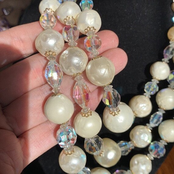 Vintage Stunning Draped Tri-Strand Faux Baroque Pearl… - Gem