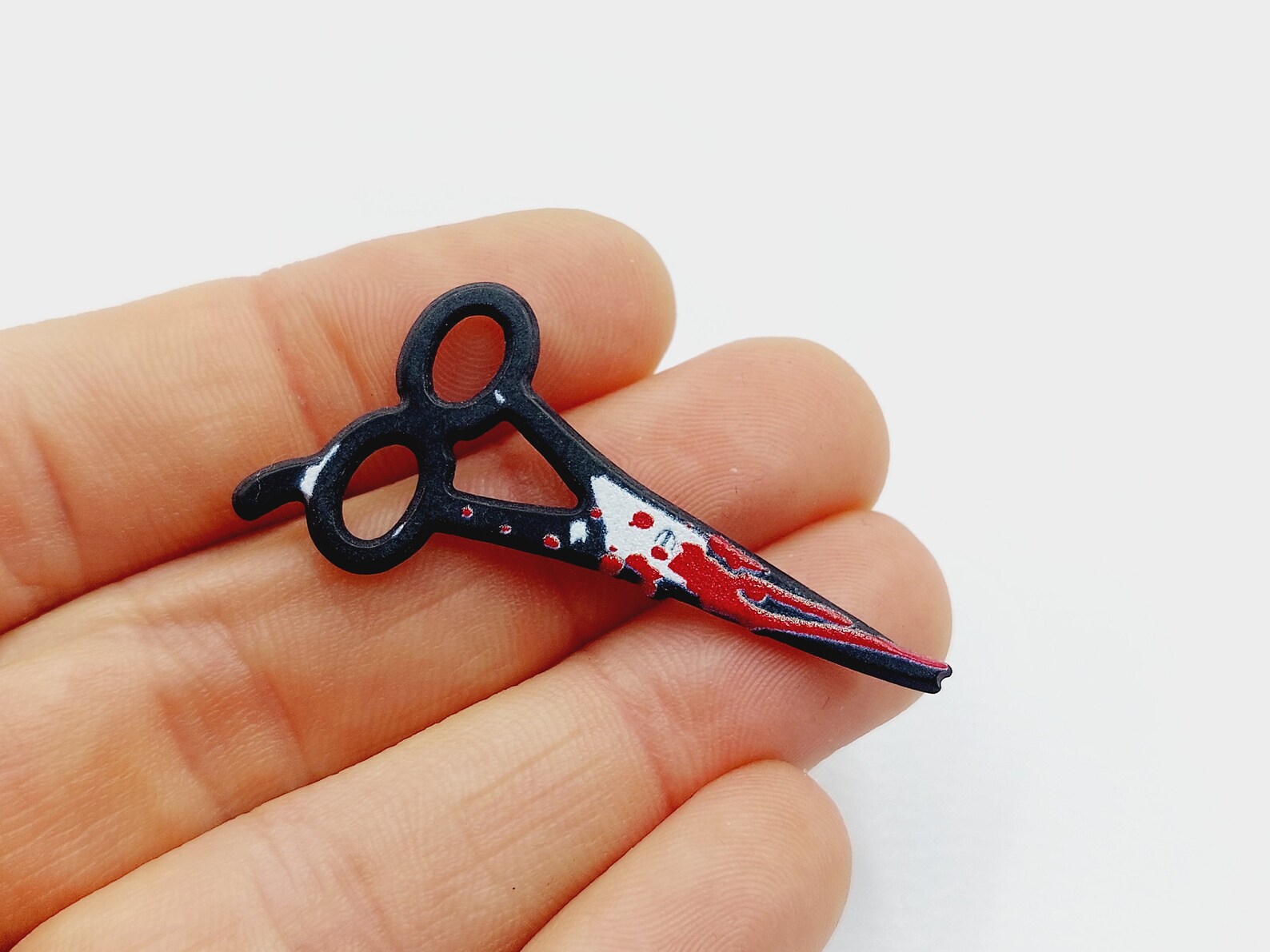 2 Bloody Scissors Charms - (horror Halloween Blood Gothic Stabbing ...