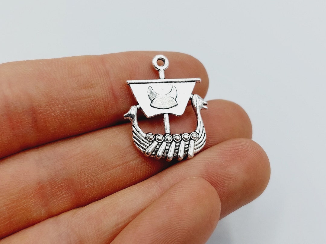 5 Viking Ship Charms / Boat Pendants in Silver Colour (norse ...