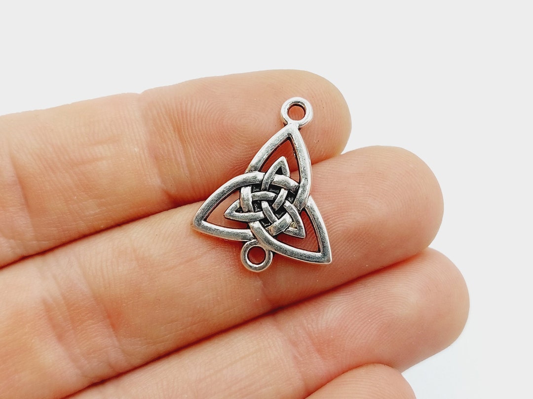 5 Celtic Knot Connector Charms in Silver Tone (triquetra Charm Celtic ...