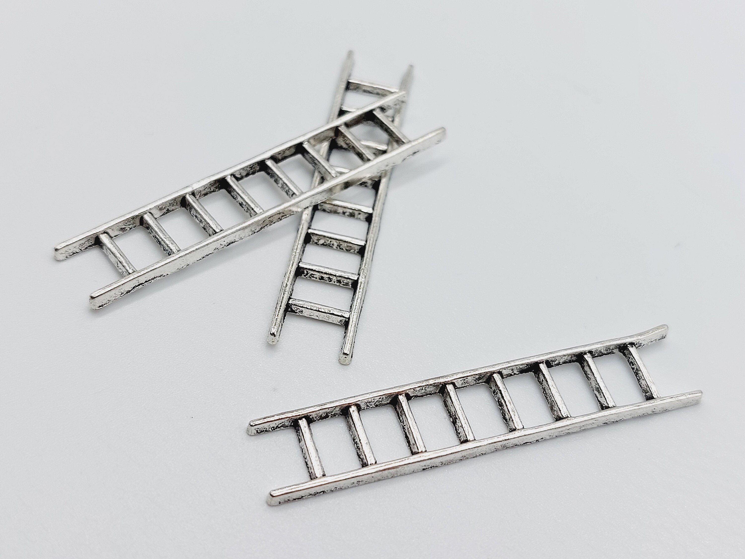 5 Large Ladder Charms / Ladder Miniatures in Silver Tone - Etsy