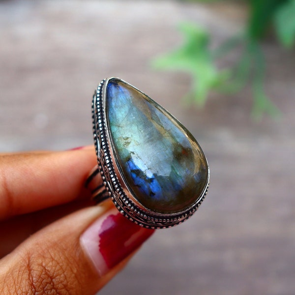 Laborite Ring - Etsy