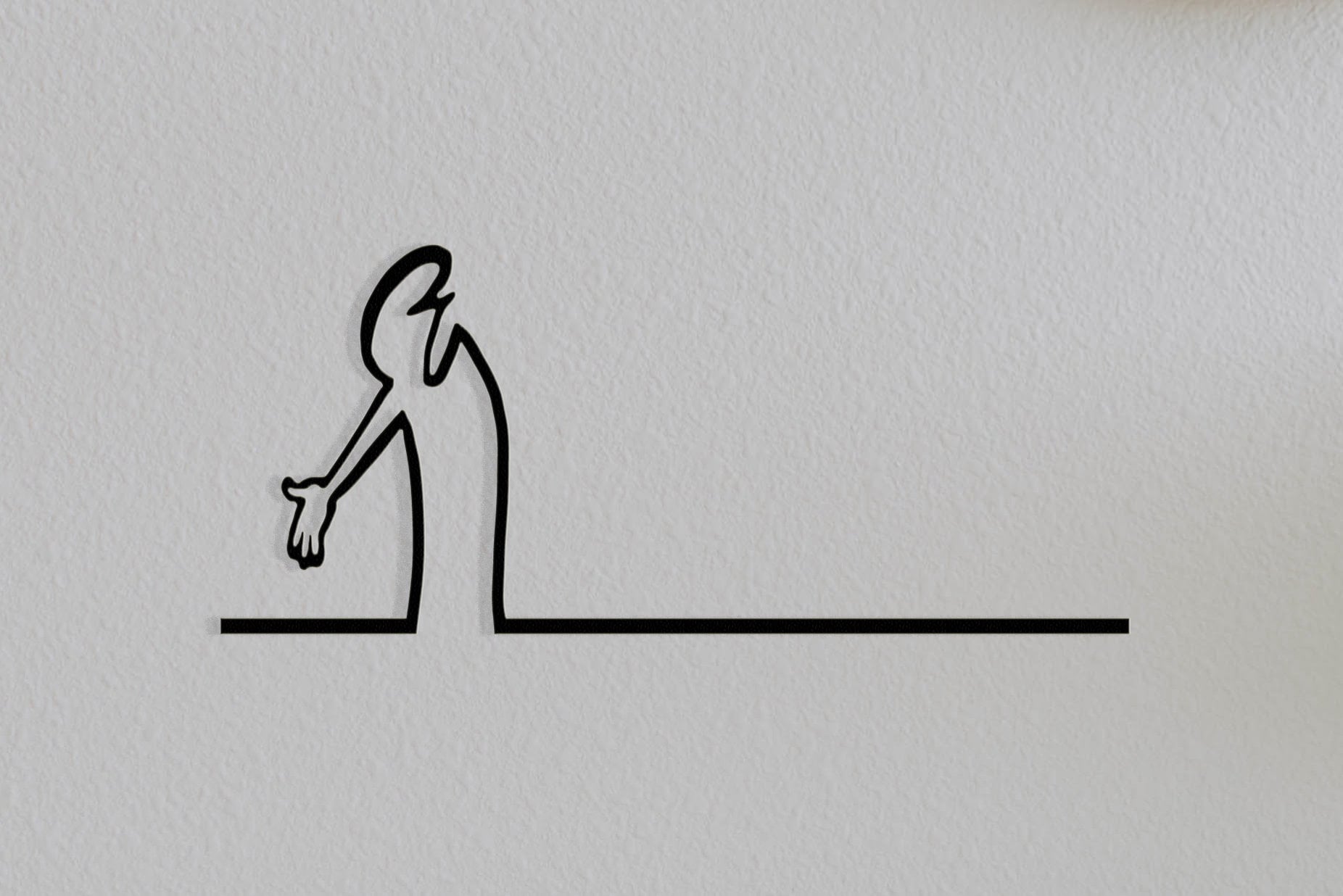 La Linea Wall Decor ''scolds'' Silhouette La Linea Wall Decoration La ...