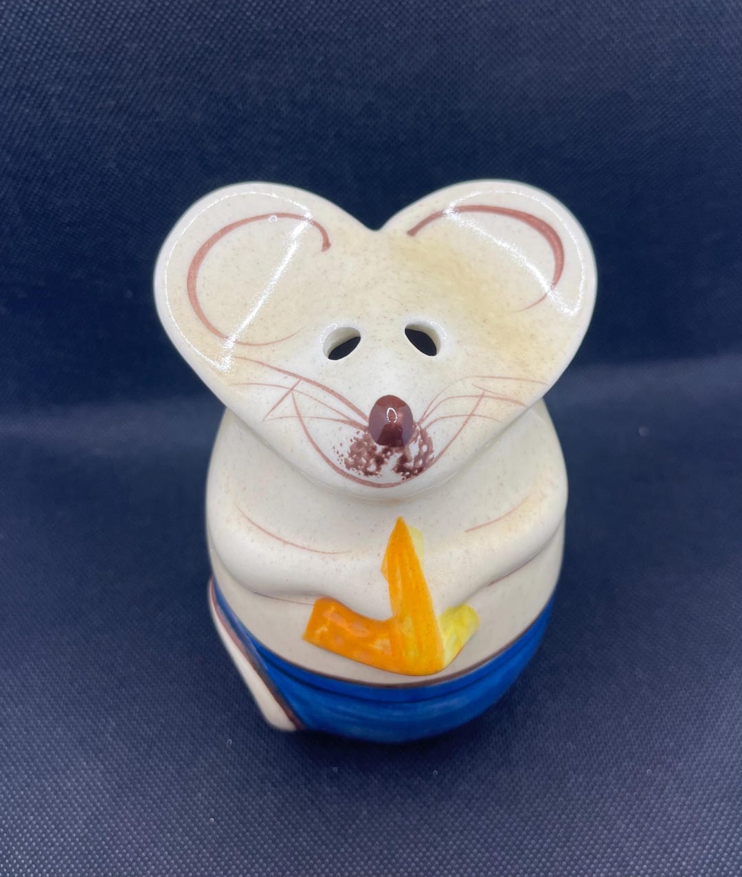 Vintage N. S. Gustin Ceramic Hand Painted Mouse Parmesan Cheese Shaker ...