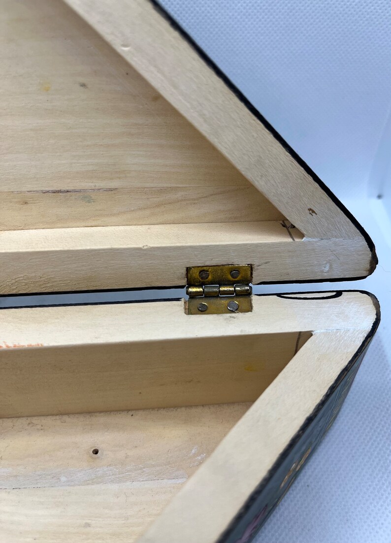 Vintage Fol Art Hand Painted Mexican Olinala Guerrero Triangular Black ...