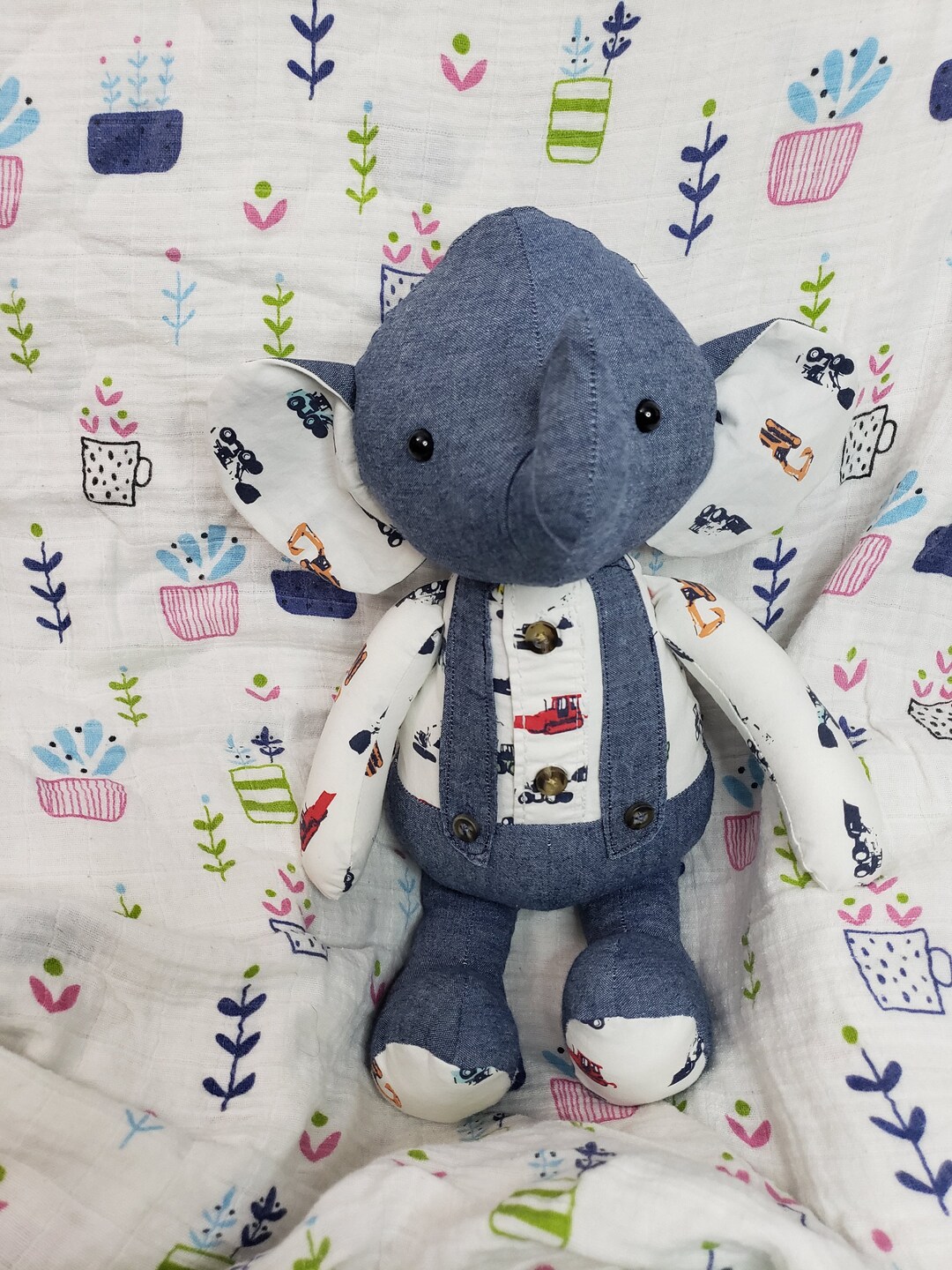 Memory Elephant. Handmade Keepsake Gift From Loved Ones or Baby Clothes ...