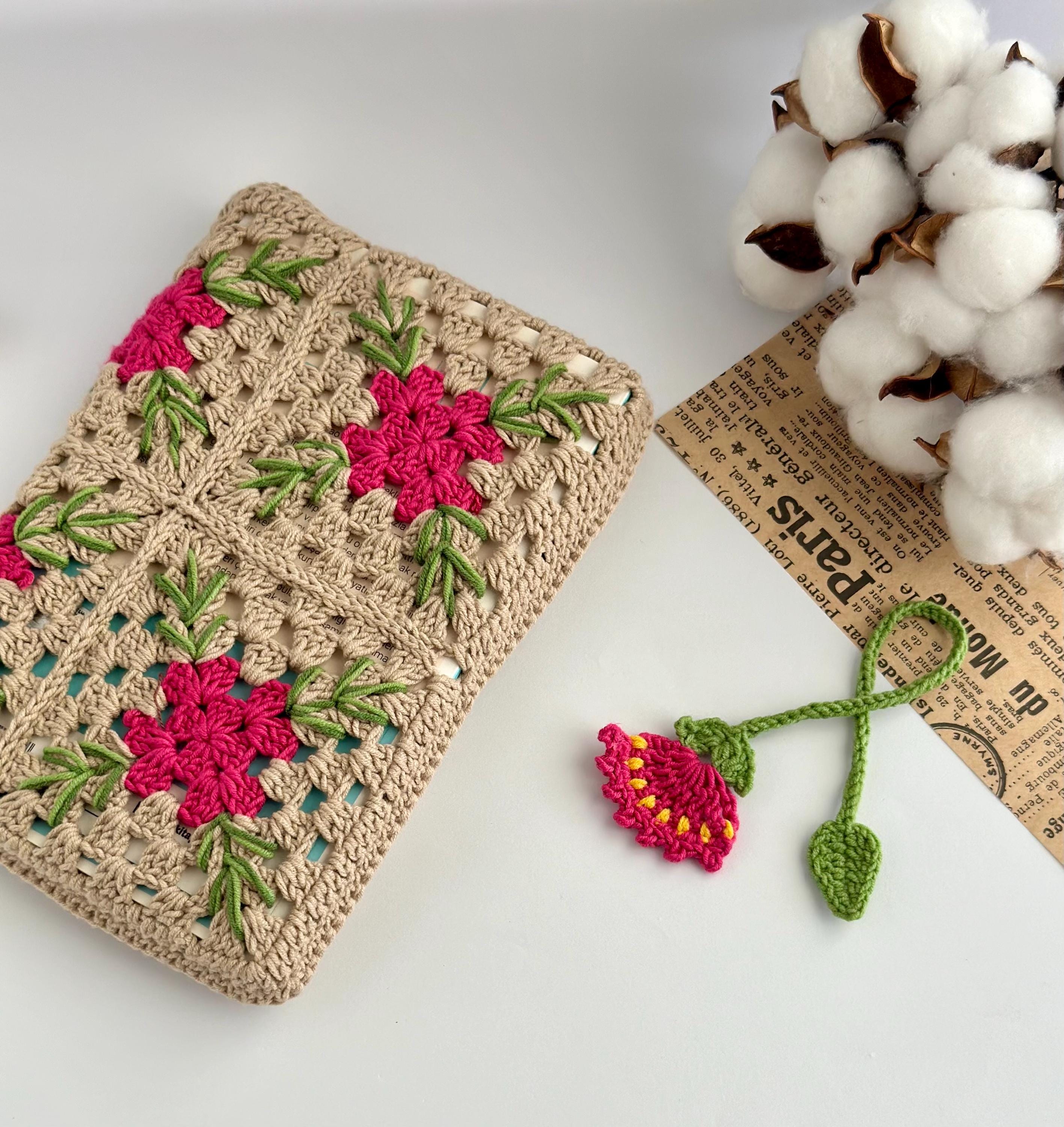Granny Square Book Cover, Crochet Book Sleeve and Bookmark - Etsy