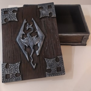 Skyrim Skyrim Emblem Game Box Dragonborn. Symbol the Elder - Etsy