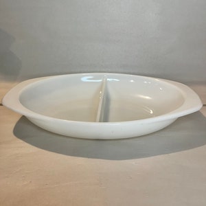Vintage White Pyrex Glass Divided Serving Casserole Dish Bowl 1.5 Quart ...