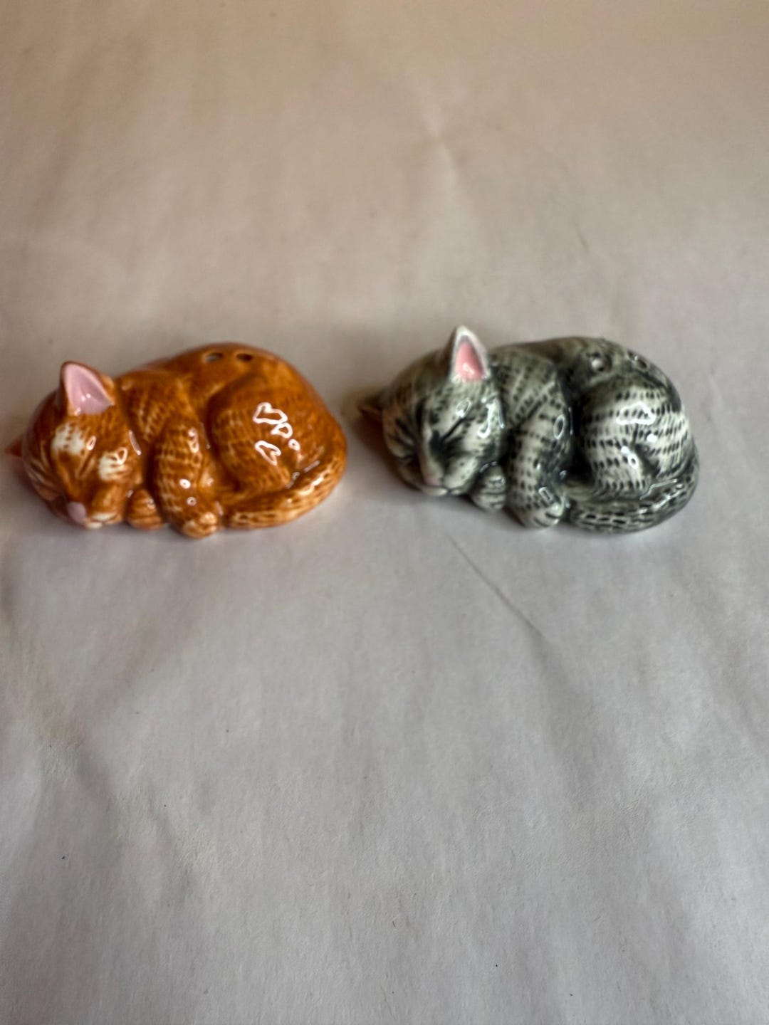 Ceramic Cats Salt and Pepper Shakers Pair - Etsy