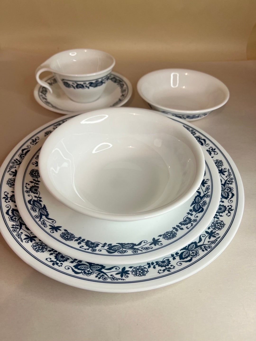 Vintage Corelle “old Town Blue Onion” Dinnerware - Etsy