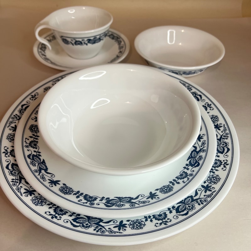 Vintage Corelle Dinnerware - Etsy