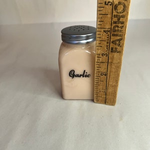 Jadeite Tan Roman Arch Art Deco Style Spice Shakers - Etsy