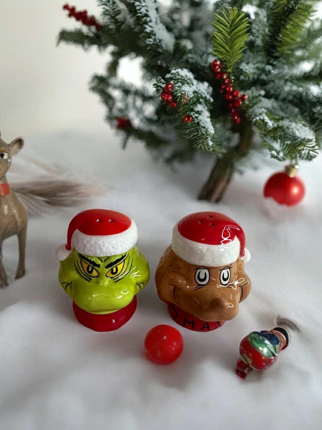 Dr. Seuss the Grinch and Max Christmas Salt and Pepper Shakers Pair - Etsy