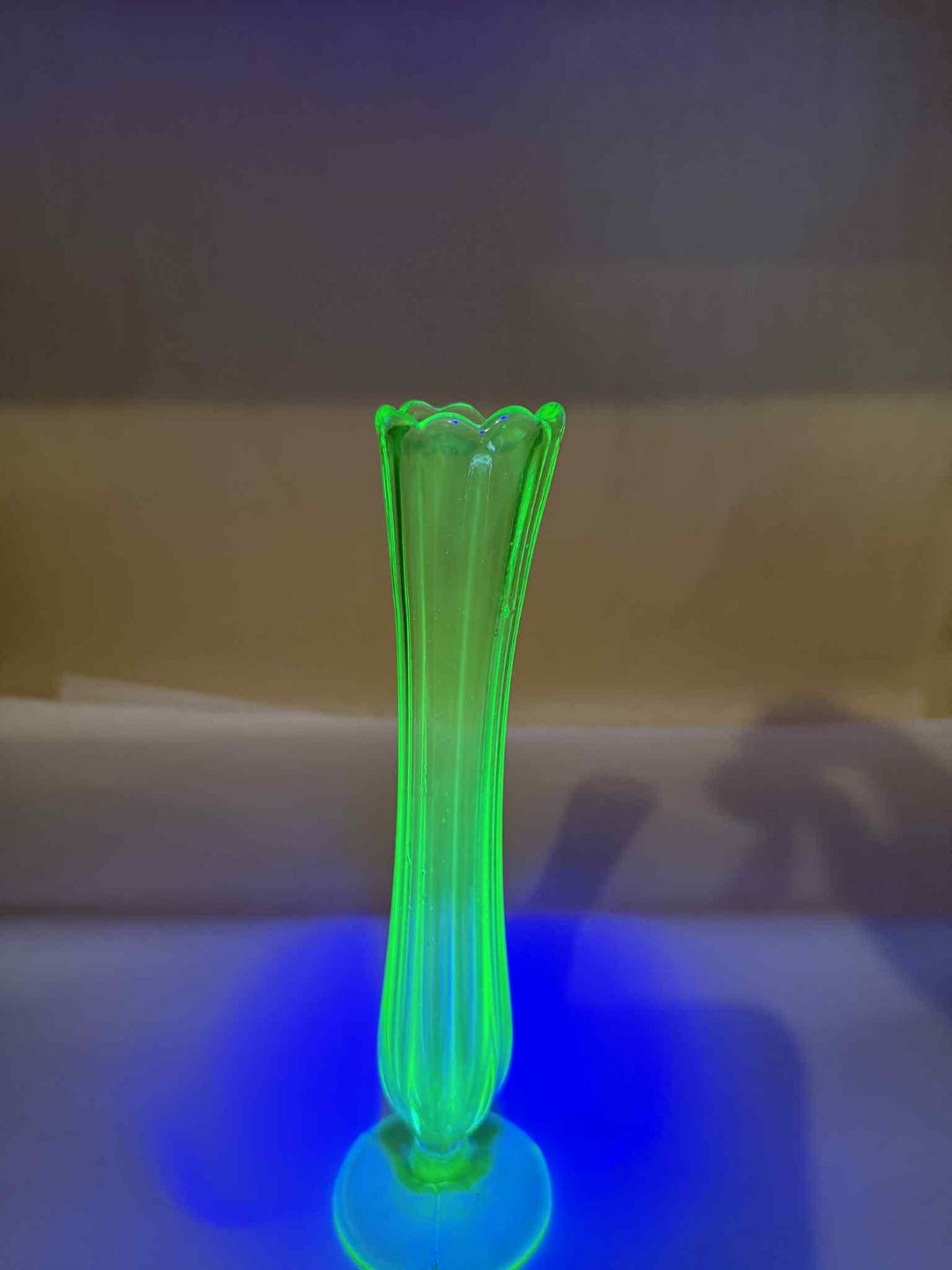 Vintage Green Depression Glass Uranium Stretch Vase - Etsy