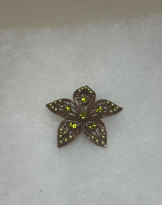 Vintage green filigree - Gem