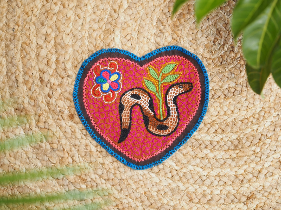 Snake Shipibo Textile • Aya Vine & Flower Pattern | Indigenous ...