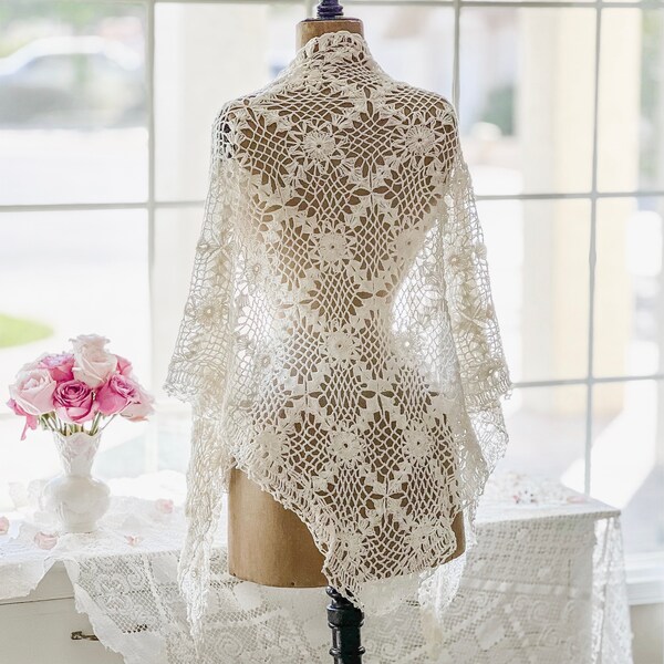 Victorian Shawl - Etsy