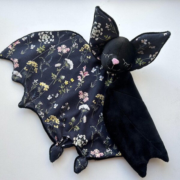 SnuggleCuddleBat - Etsy