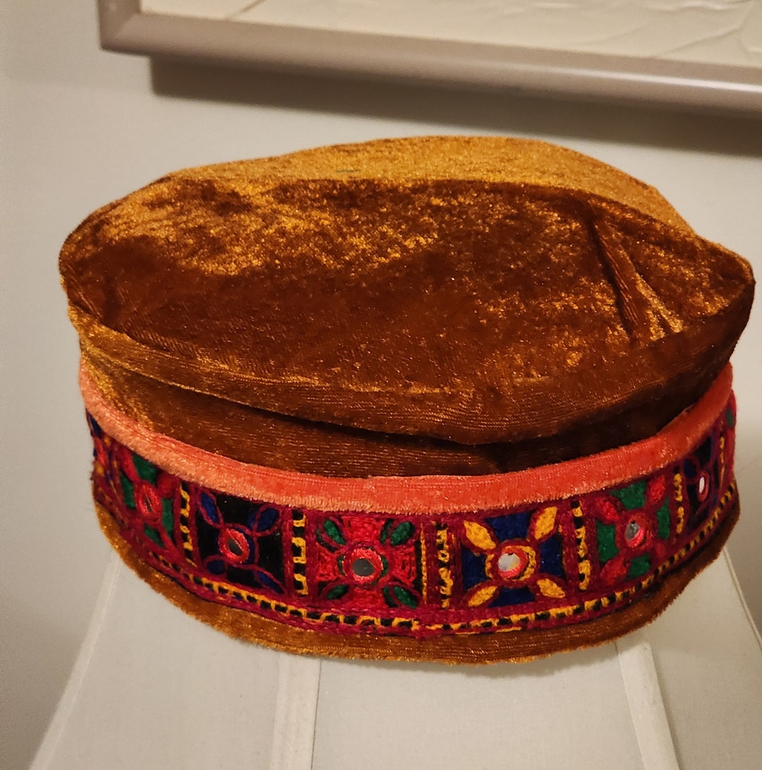 Traditional Embroided Velvet Fabric Cap for Women. Size 22 Inches Round ...