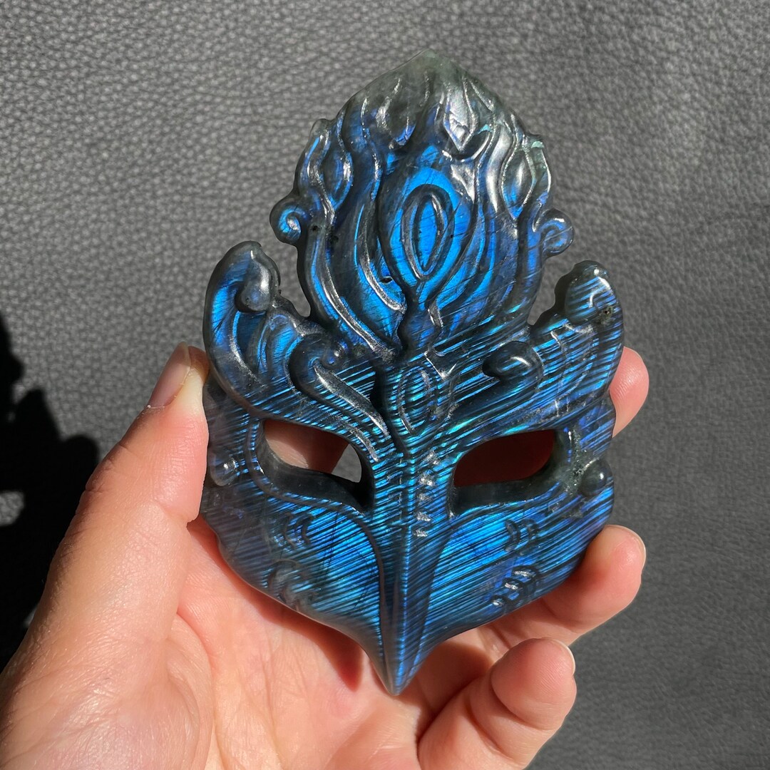 3.92 Inch Rare High Quality Full Blue Flash Hand Carved Labradorite ...