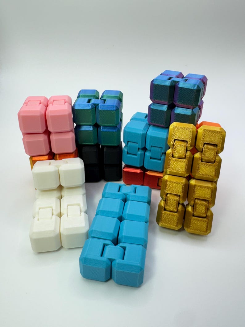 3D Printed Infinity Cube Fidget, Mini Infinity Cube, Articulated Toy ...