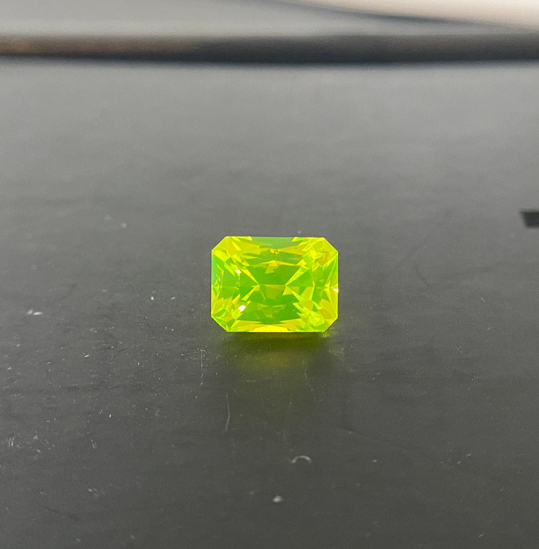 4.50 Ct. Luag Emerald Fancy Cut Gemstone Neon Stone Certified Unique ...
