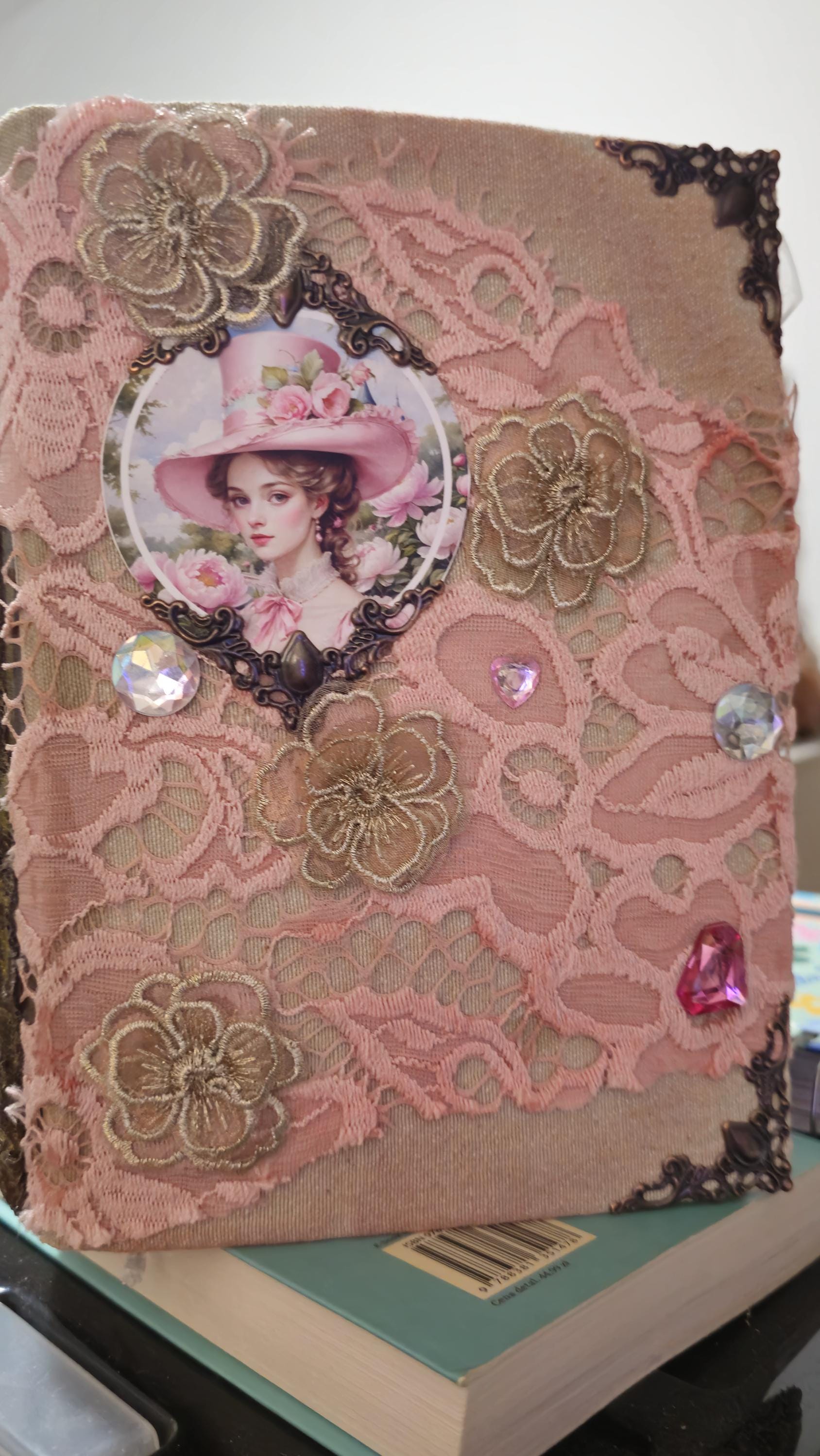 Junk Book. Vintage Style. Handmade. Https://youtu.be/j2jp_lumduo?si ...