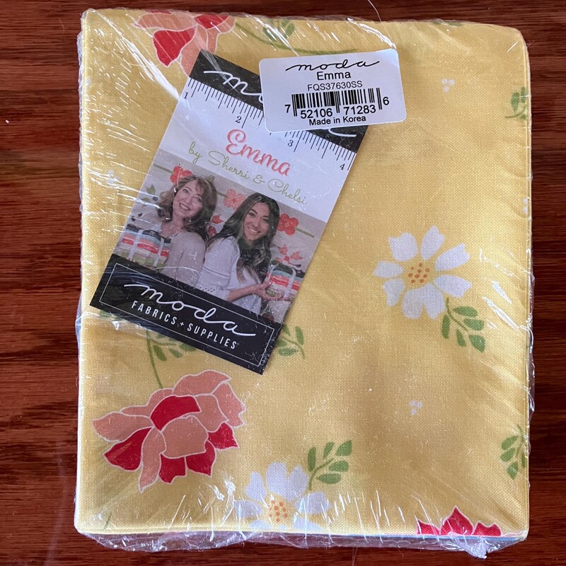 Sherri Chelsi Fabric - Etsy