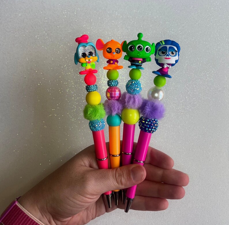 Neon Glow Doorable Disney Beaded Pen, Retractable and Refillable Pens ...