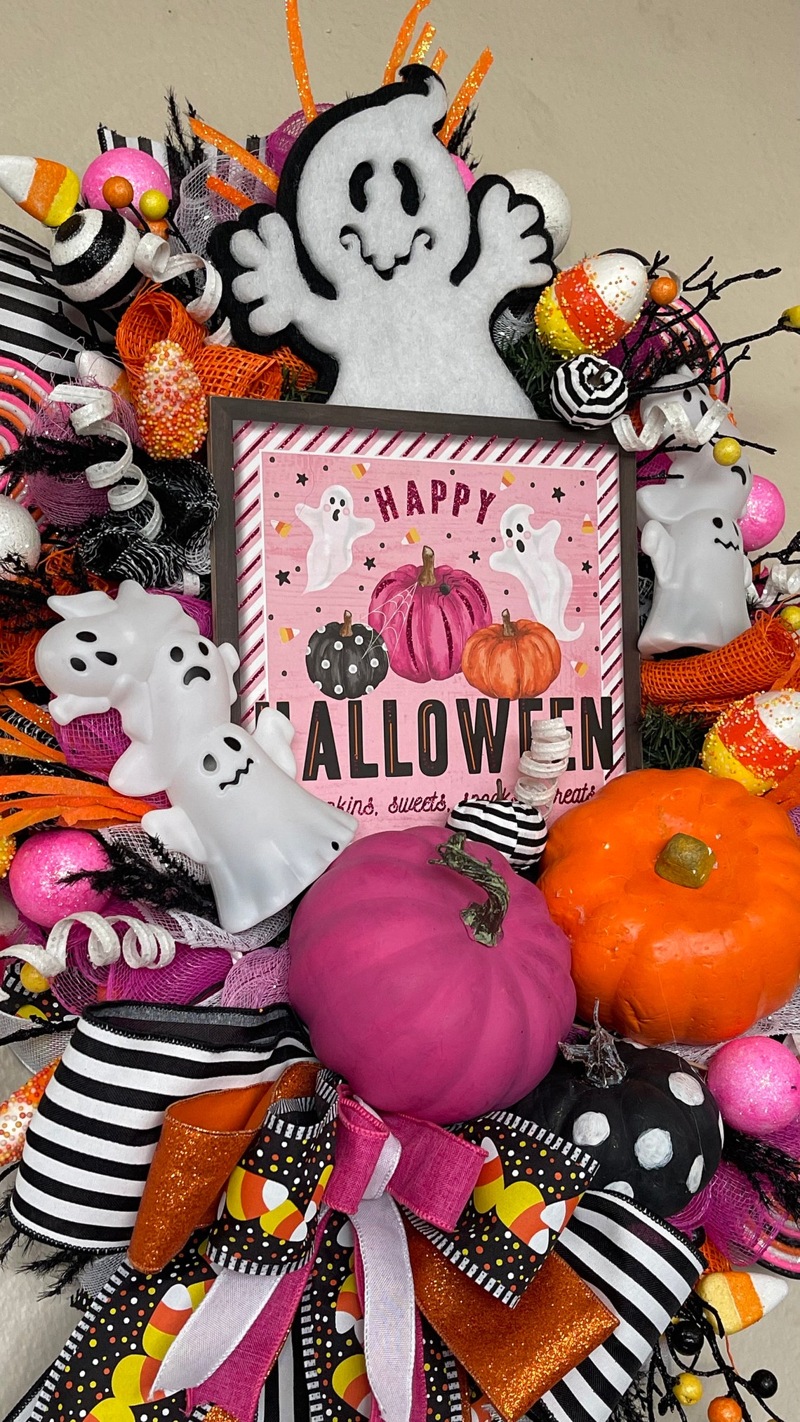 Halloween Ghost Wreath, Whimsical Ghost Wreath, Pink Halloween Door or ...