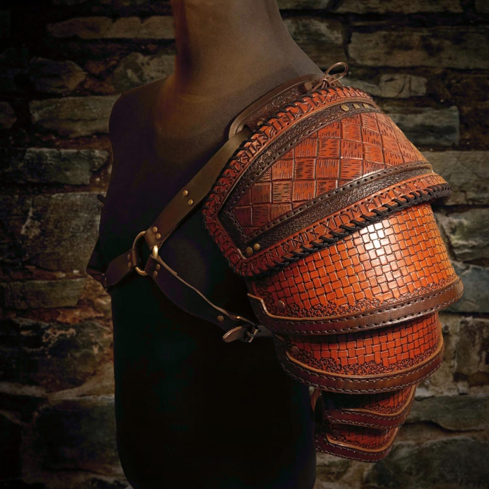 Viking Shoulder Armor Leather Medieval Shoulder Pad Larp Leather ...