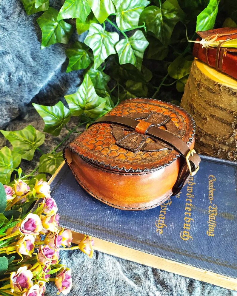 Medieval Belt Bag/leather Celtic Belt-bag/celtic Cross Belt-pouch - Etsy