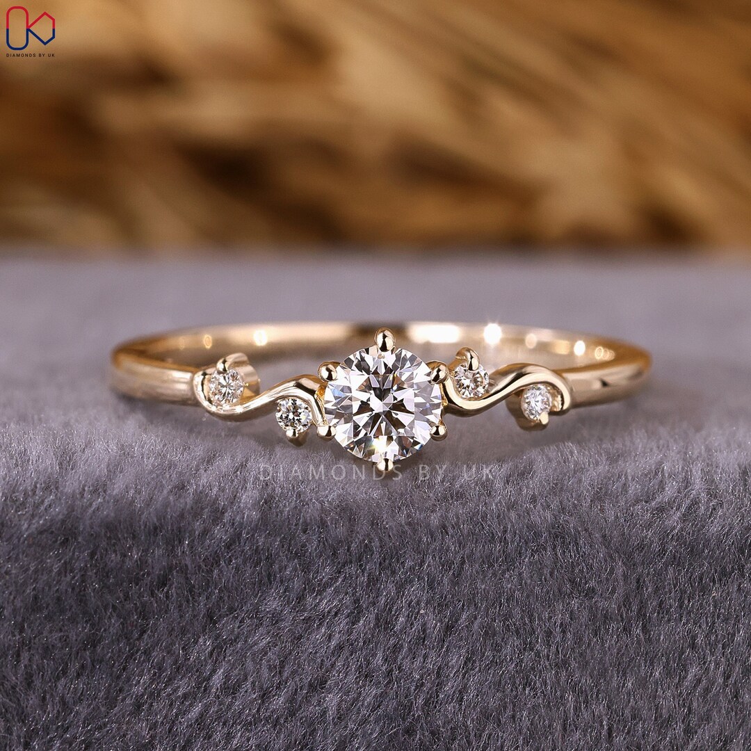 Round Brilliant Lab Diamond Ring Lab Crete Diamond Engagement Ring ...